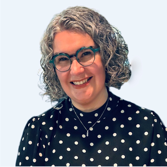 Danielle White - Youth Services Jeunesse