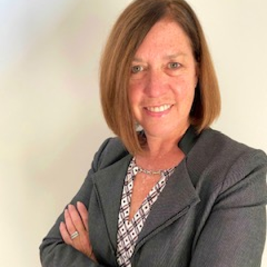 Ellen Corkery-Dooher - Youth Services Jeunesse